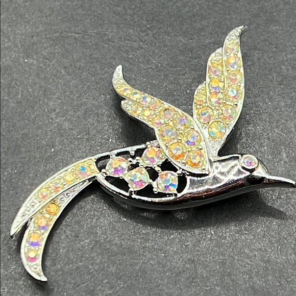 Sarah Coventry | Jewelry | Vintage Sarah Cov Rhinestone Bird Brooch ...